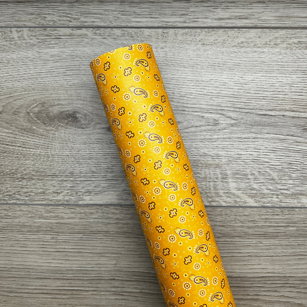 Fall Bandana Yellow – The Polka Dotted Peach Supply Co.
