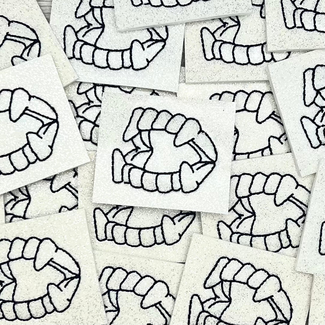 Glitter Vampire Teeth Feltie – The Polka Dotted Peach Supply Co.